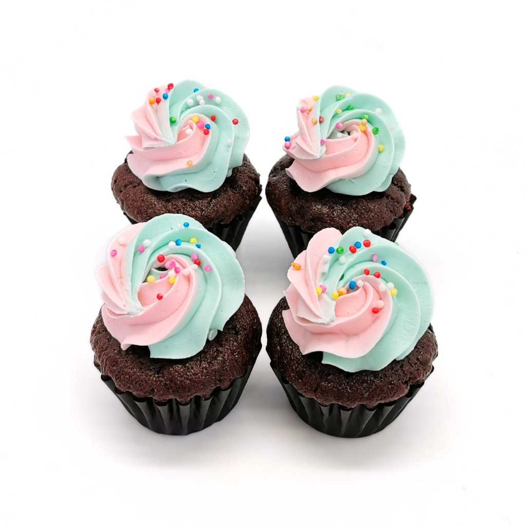 Mini Eat.Play.Love Cupcakes – Sweetest Moments Singapore